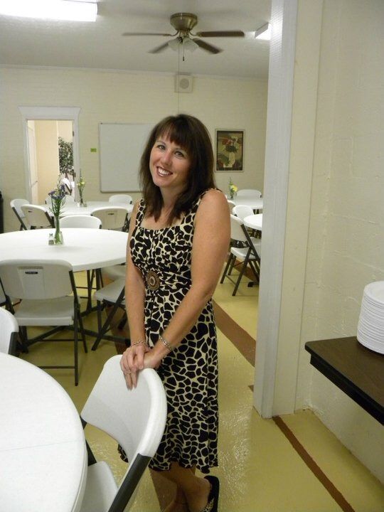 46 Year Old Wife Thinks Shes Unattractive R Amiugly